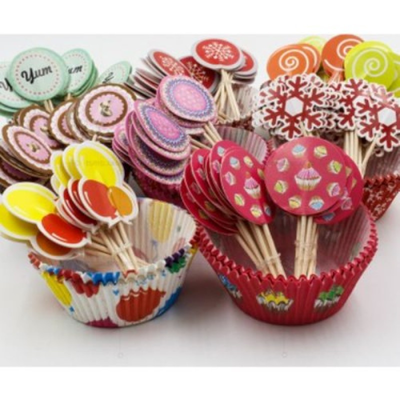 Rengarenk 24 Parça Muffin ve Kek Seti